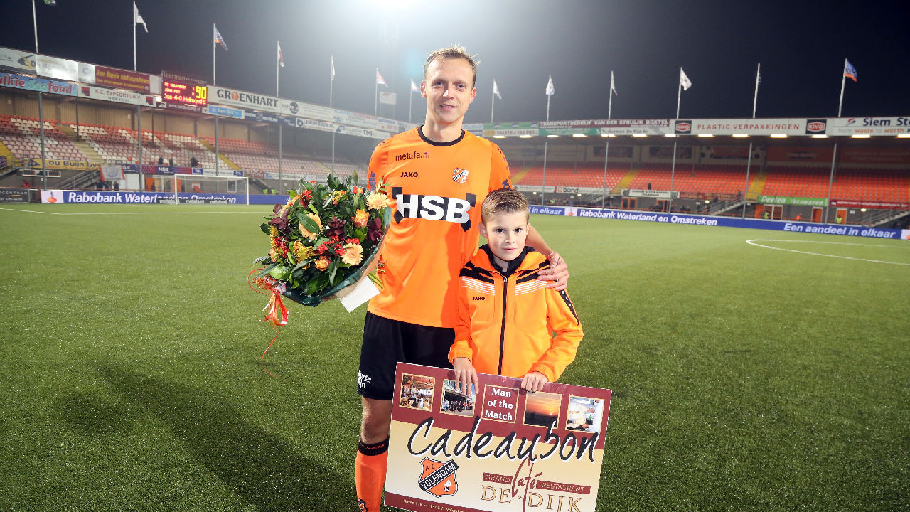 Daan Onrust mascotte van FC Volendam - Nieuw-Volendam Daan Onrust mascotte van FC Volendam - Nieuw-Volendam