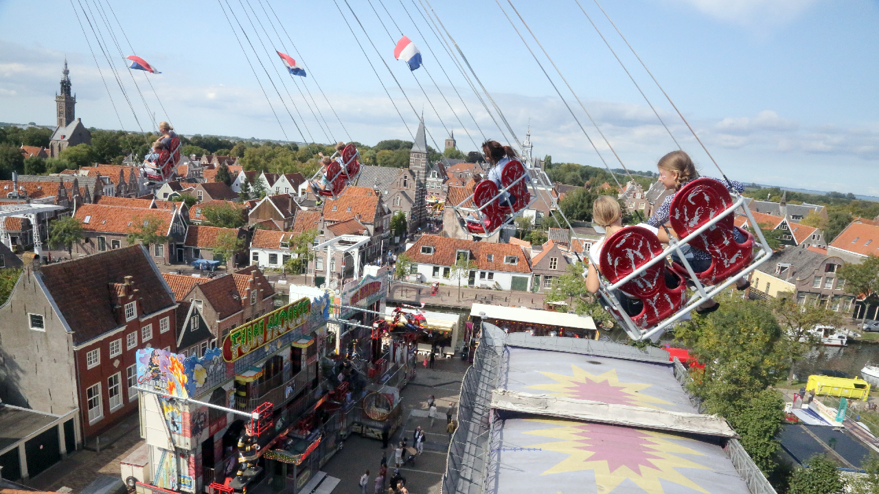 Kermis Edam trok zaterdag veel publiek - Nieuw-Volendam