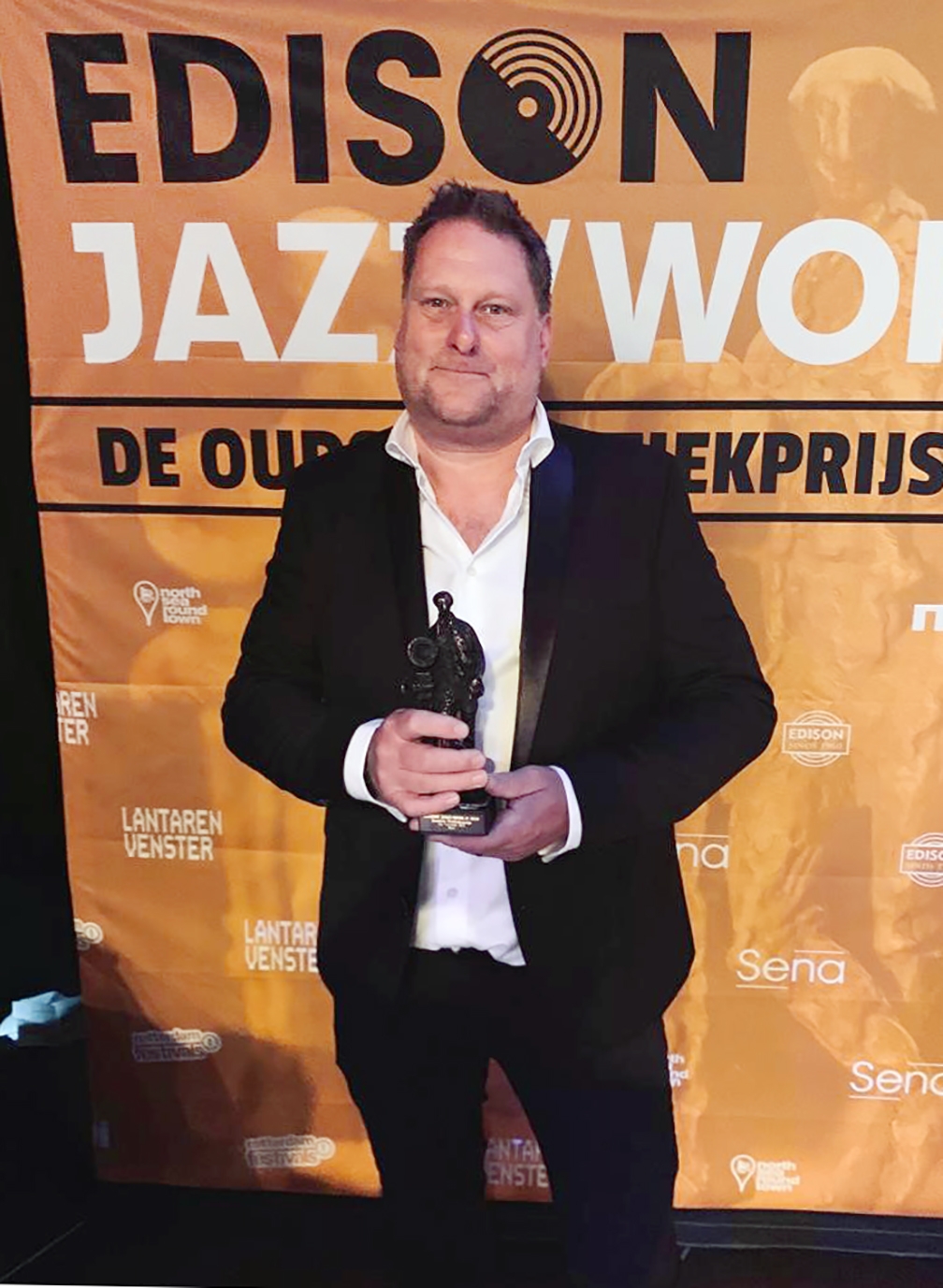 Gedurfde stap leidt Rob Mostert naar Edison-winst - Nieuw-Volendam