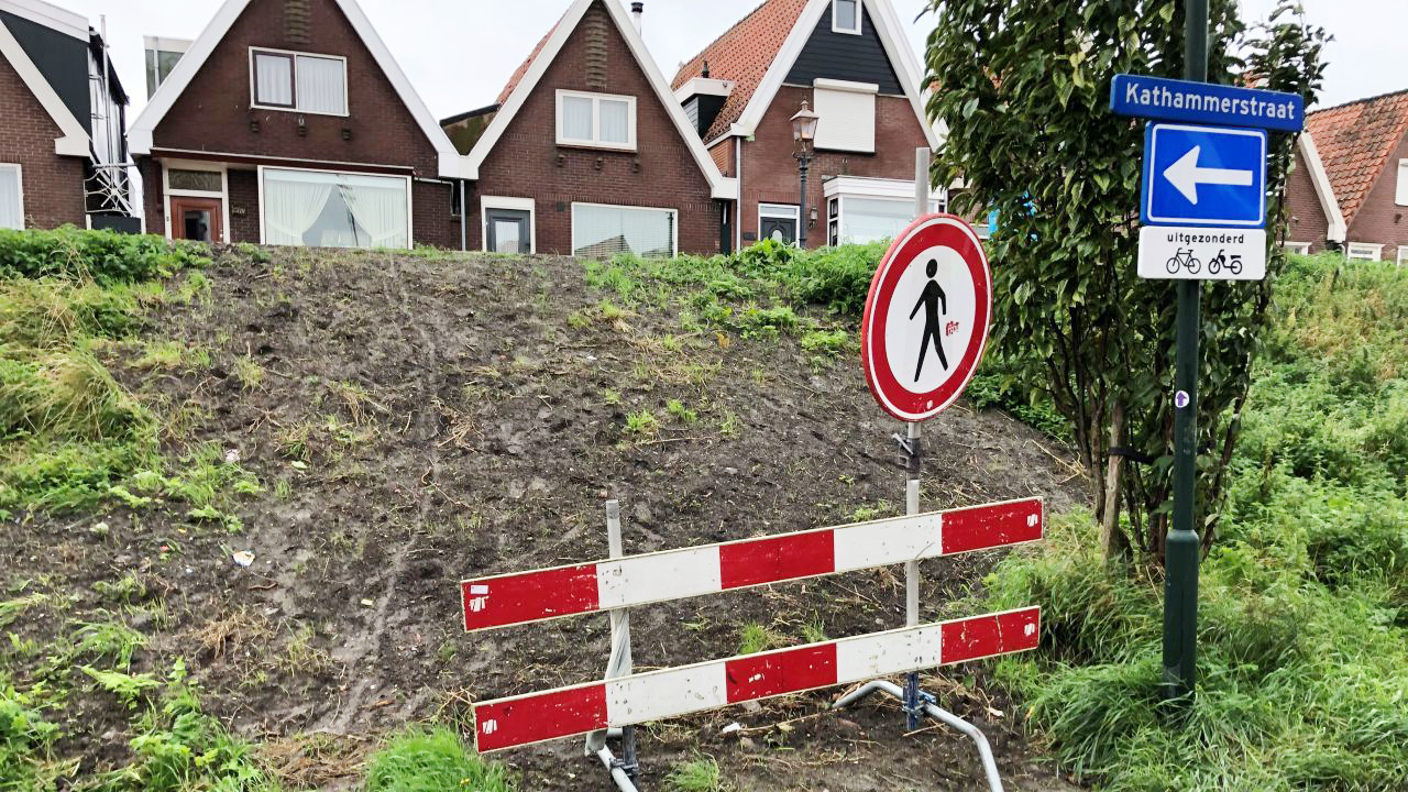 Nieuwe trappen op Zuideinde - Nieuw-Volendam