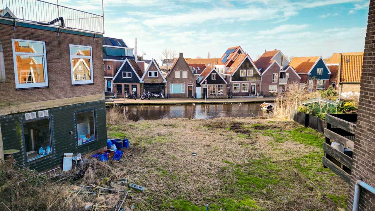 De eeuwige hoop op invulling van ‘het gat in de Dijk’ - Nieuw-Volendam