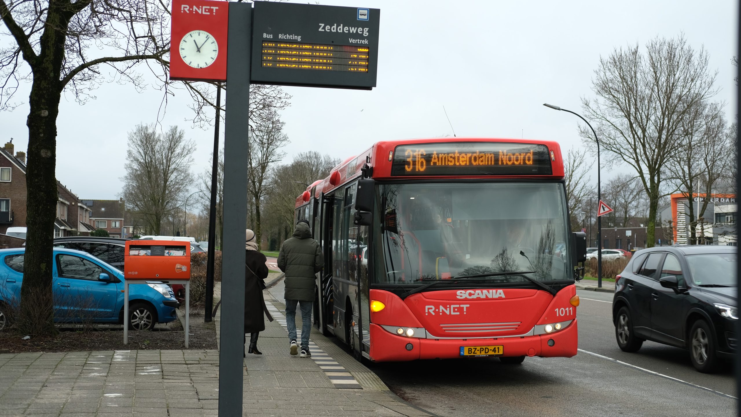 Invoering 30 km/uur op busroutes - Nieuw-Volendam